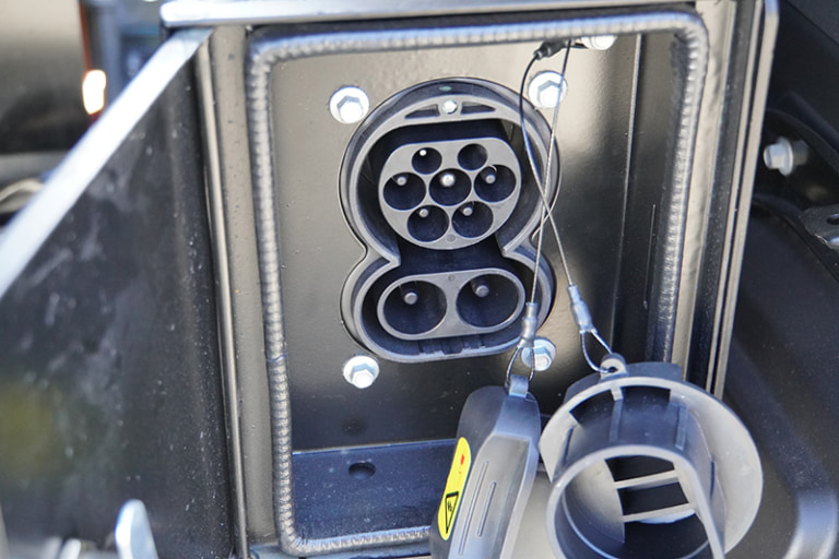 トラック最前線／注目のEVトラック、ZOモーターズ「ZM6」試乗インプレッション - トラックニュース